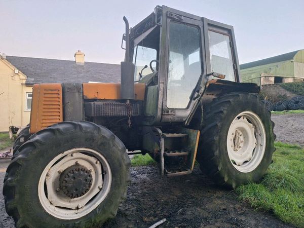 Renault Tractors Ads For Sale in Ireland | DoneDeal