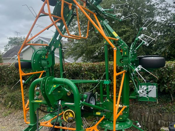 Malone 6 Rotor Tedder for sale in Co. Wexford for €0 on DoneDeal