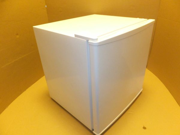 Ikea mini fridge for sale in Co. Louth for €90 on DoneDeal