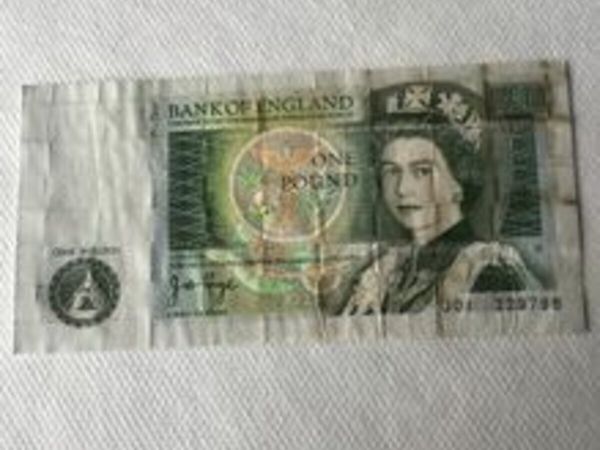Old English One pound (£1) Banknote for sale in Co. Dublin for €5 on ...