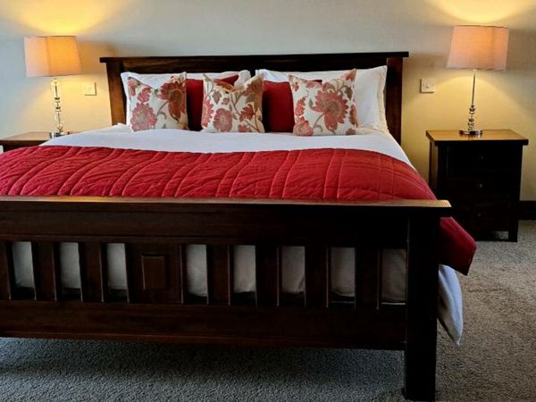 Done deal bedroom furniture store