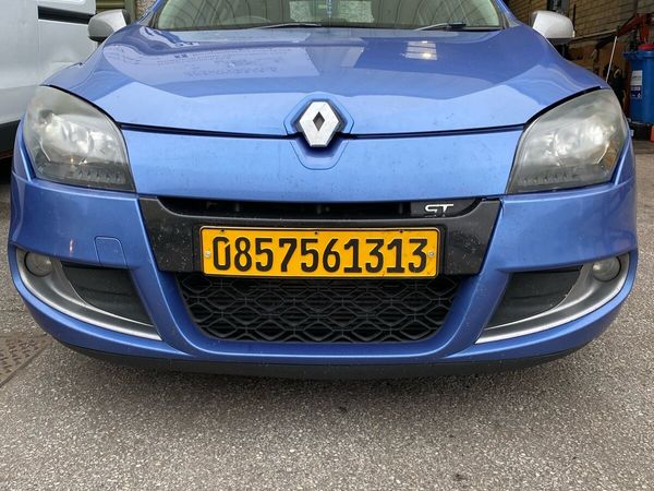 Front bumper for Renault Megane 3 GT for sale in Co. Cork for €500 on ...