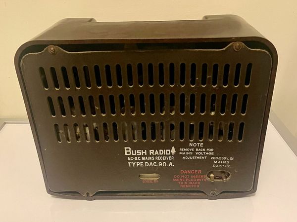 Vintage Art Deco Bush Radio for sale in Co. Cork for €70 on DoneDeal