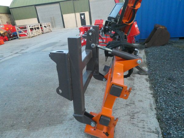 Shopsoiled CeresTractor & Telehandler Post Driver for sale in Co ...