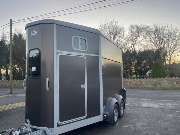 Ifor Williams HB511 Horsebox Trailer As New for sale in Co. Down for £ ...
