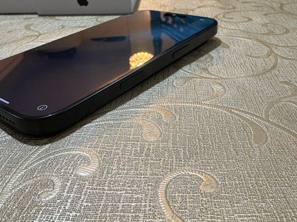 iPhone 16 pro for sale in Co. Dublin for €850 on DoneDeal