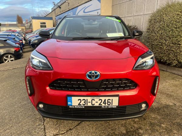 Toyota Yaris Cross SOL Automatic Hybrid 1.5 Petro for sale in Co ...