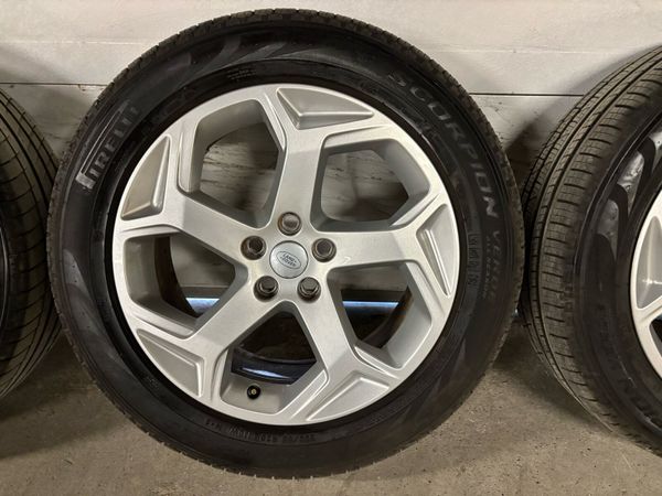 20 Inch Range Rover Alloys for sale in Co. Dublin for €275 on DoneDeal