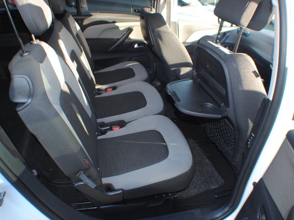 Citroen C4 2015 1.6 HDI CONNECT 7SEATER WHITE for sale in Co. Wexford ...