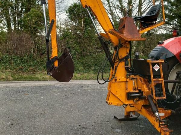 Back actor , digger, for sale in Co. Mayo for €123 on DoneDeal