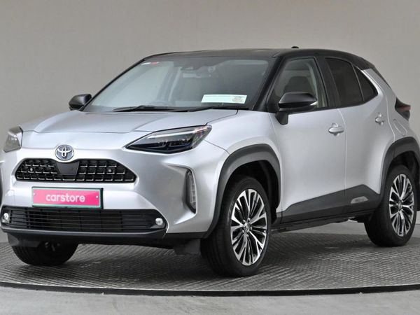 Toyota Yaris Cross 1.5 Hybrid 2tone Roof reverse for sale in Co. Dublin ...