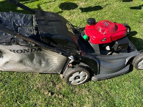 Honda hydrostatic hrx537 for sale in Co. Wexford for €700 on DoneDeal