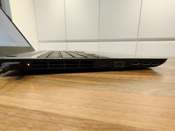 Lenovo E570 | i5 | 8GB | 256GB | 15.6" FHD | Win11 for sale in Co ...