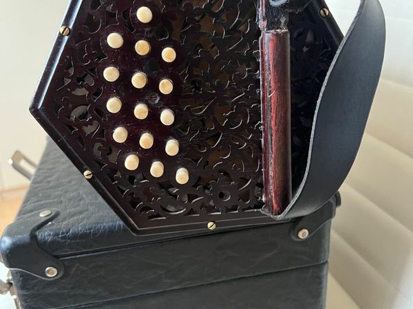 concertina for sale in Co. Dublin for €2,500 on DoneDeal