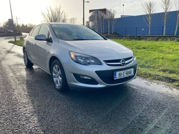 Opel Astra Saloon 1.4 I 4DR for sale in Co. Cork for €8,950 on DoneDeal