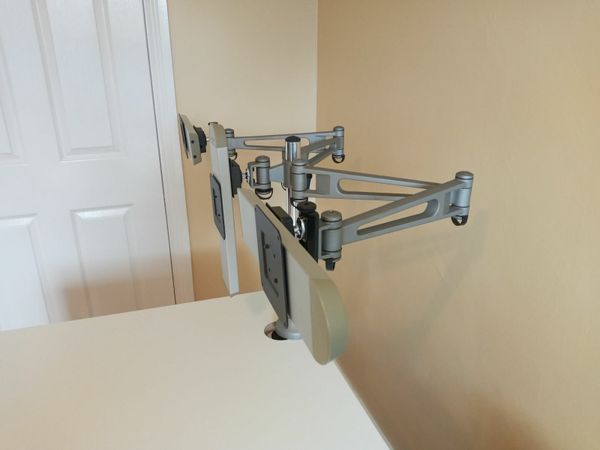 Delivery - Humanscale Triple Monitor Arm for sale in Co. Dublin for € ...