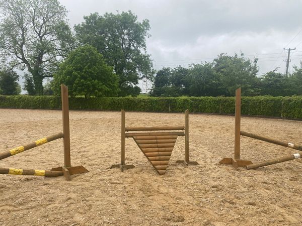 Rustic jumps for sale in Co. Kildare for €400 on DoneDeal