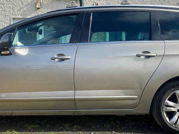 Peugeot 5008 Automatic for sale in Co. Westmeath for €4,000 on DoneDeal