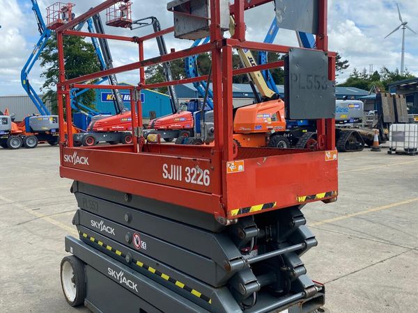2016 SKYJACK SJ3226 32FT ELECTRIC SCISSOR LIFT for sale in Co. Tyrone for £4,250 on DoneDeal