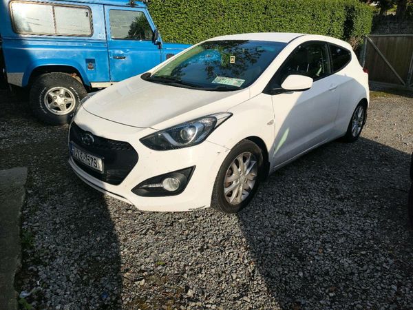 Hyundai i30 van for sale in Co. Dublin for €2,650 on DoneDeal