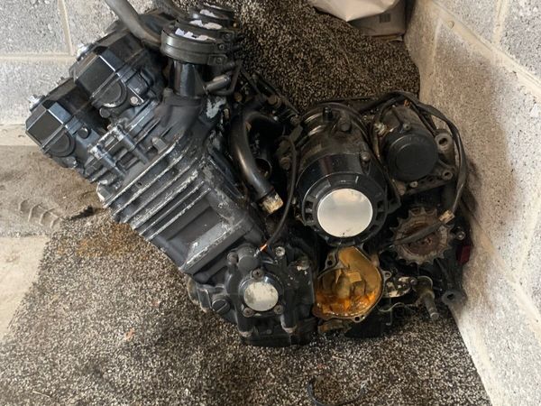 Fz750 engine for sale in Co. Mayo for €150 on DoneDeal