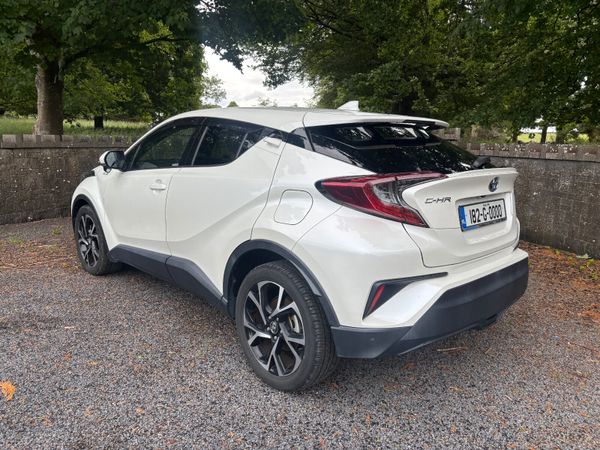 Toyota CH-R Luna Hybrid 2018 for sale in Co. Galway for €19,995 on DoneDeal