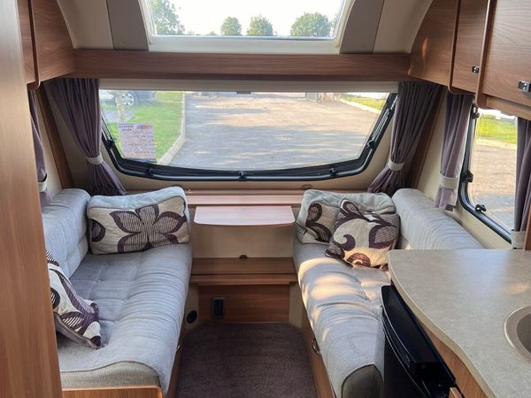 STUNNING SWIFT ACE ENVOY 4 BERTH FIXED BED for sale in Co. Monaghan for €12,995 on DoneDeal