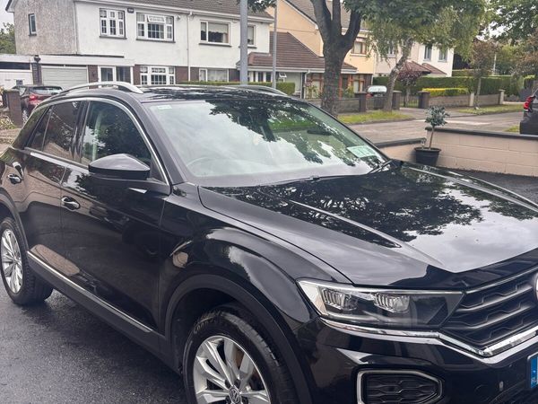 Volkswagen T-Roc for sale in Co. Dublin for €17,800 on DoneDeal