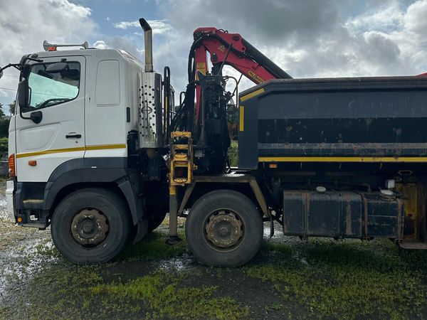 Hino 8 wheeler grab for sale in Co. Armagh for €21,950 on DoneDeal