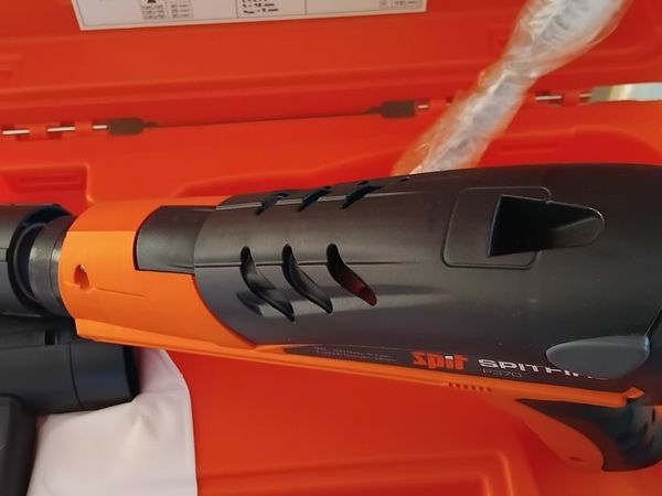 Spit P370 Steel Nail Gun for sale in Co. Clare for €580 on DoneDeal