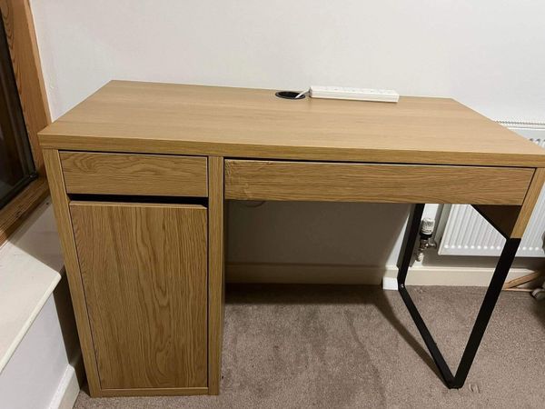 Table, work desk for sale in Co. Dublin for €45 on DoneDeal