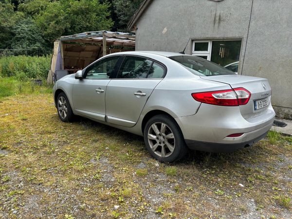 Renault fluence 2011 1.5dci 110hp TOMTOM for sale in Co. Kildare for € ...