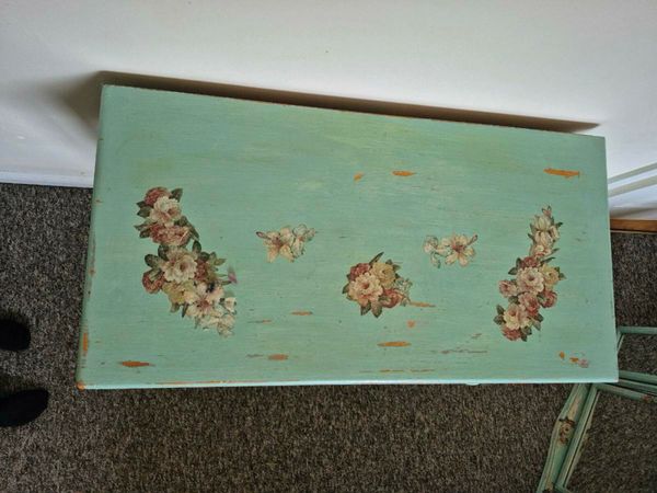 Vanity Desk with Mirror for sale in Co. Sligo for €150 on DoneDeal