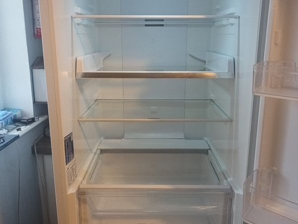 Samsung Fridge Freezer for sale in Co. Dublin for €160 on DoneDeal