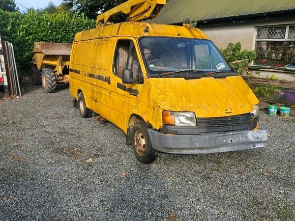 Ford transit cherry picker for sale in Co. Wicklow for €2,000 on DoneDeal