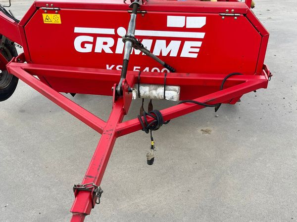 Grimme six row potato topper for sale in Co. Dublin for €12,950 on DoneDeal