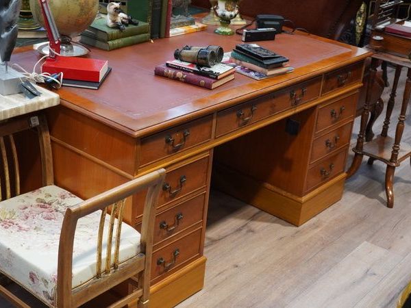 Vintage Bankers Pedestal Desk for sale in Co. Kerry for €750 on DoneDeal