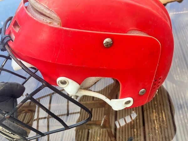 Oldstyle scanda helmet for sale in Co. Dublin for €123 on DoneDeal