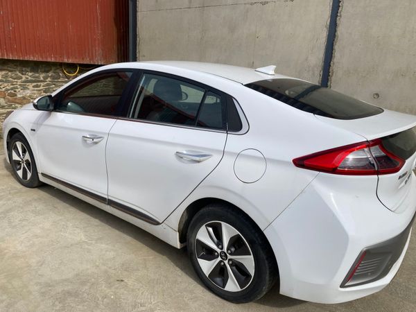 2019 Hyundai Ioniq SE electric for sale in Co. Louth for €1 on DoneDeal