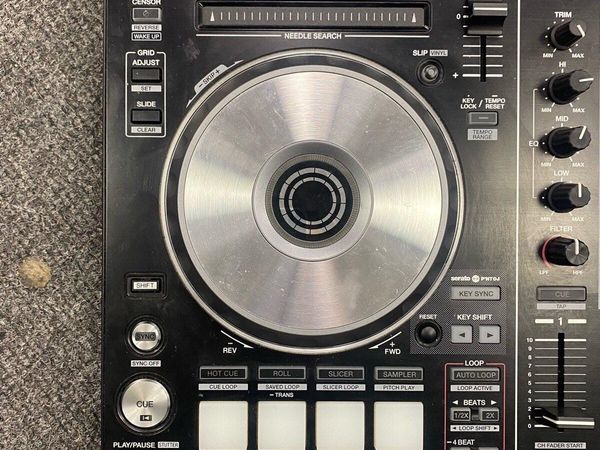 Pioneer DDJ SR2 with Power Supply for sale in Co. Cork for €499 on DoneDeal