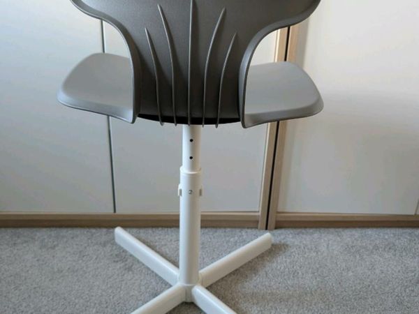 Ikea Molte Desk Chair for sale in Co. Kerry for €15 on DoneDeal