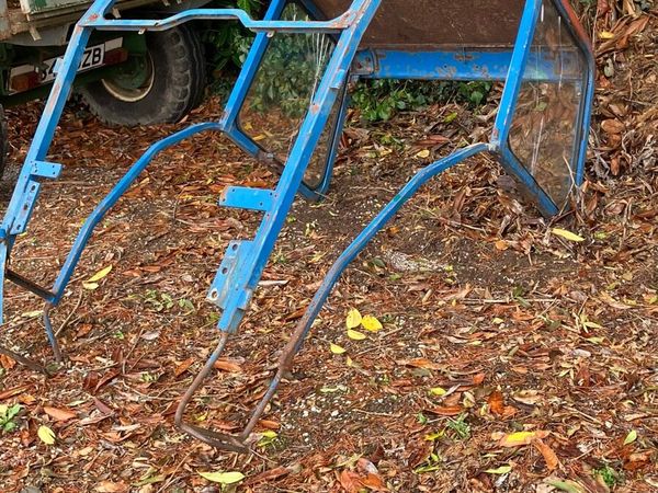 Ford 5000 CAB for sale wanted in Co. Cork for €1,000 on DoneDeal