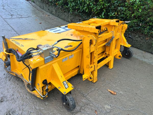 Jcb SC240 Road sweeper collector brush for sale in Co. Cork for €3,400 ...
