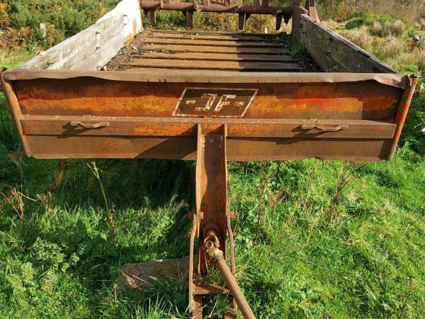 JF MUCK SPREADER for sale in Co. Roscommon for €650 on DoneDeal