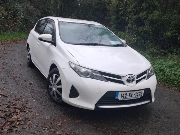 Toyota Auris 2014 for sale in Co. Cavan for €4,350 on DoneDeal