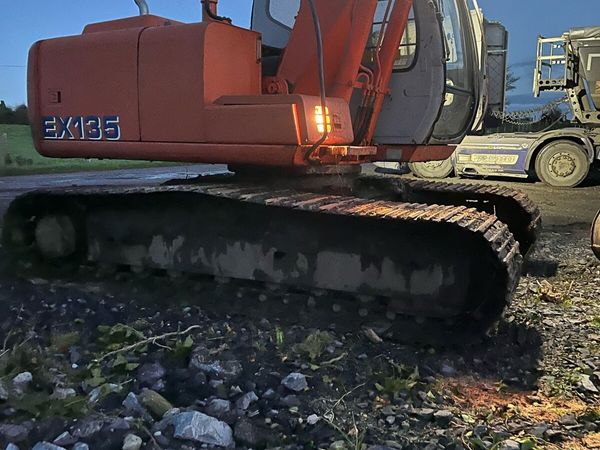 Fiat hitachi 135 for sale in Co. Galway for €12,345 on DoneDeal