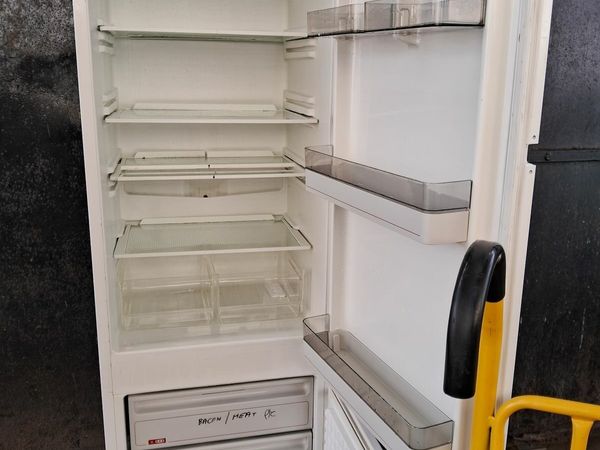 INTEGRETED FRIDGE AND FREEZER for sale in Co. Dublin for €80 on DoneDeal
