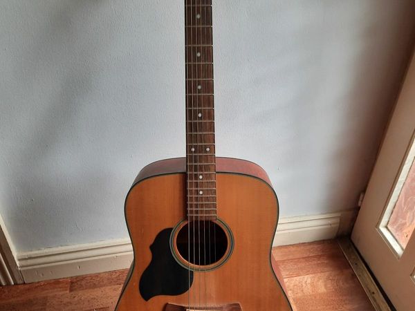 a six string steel guitar for sale in Co. Cork for €80 on DoneDeal