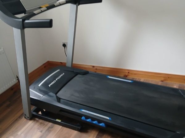 ProForm 520 ELT Treadmill for sale in Co. Leitrim for €450 on DoneDeal
