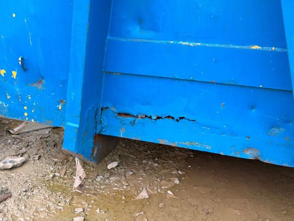 HOOK LOADER SKIP BIN ROLL ON ....# 745 P for sale in Co. Louth for € ...